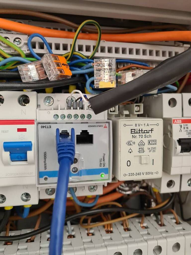 Kommunikation zwischen ET340 und Cerbo GX - Panels, Wechselrichter ...